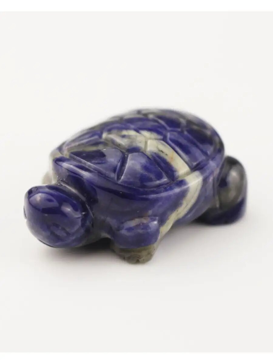 Черепаха из натурального камня Содалит