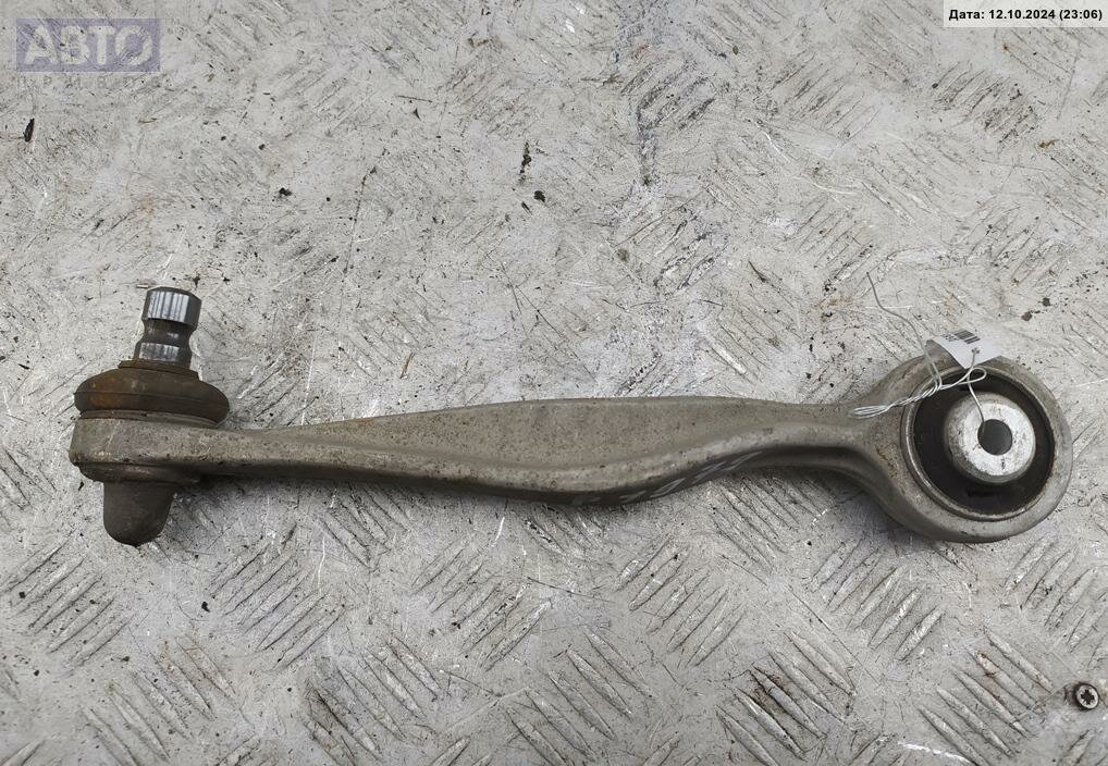 Рычаг подвески передний правый Audi A4 B5 (1994-2001)