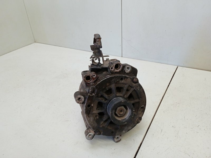 Б/У 4.5 V8, Порше Кайен Генератор Porsche Cayenne 2004 9PA, 955 158826 PORSCHE арт. 94860301503