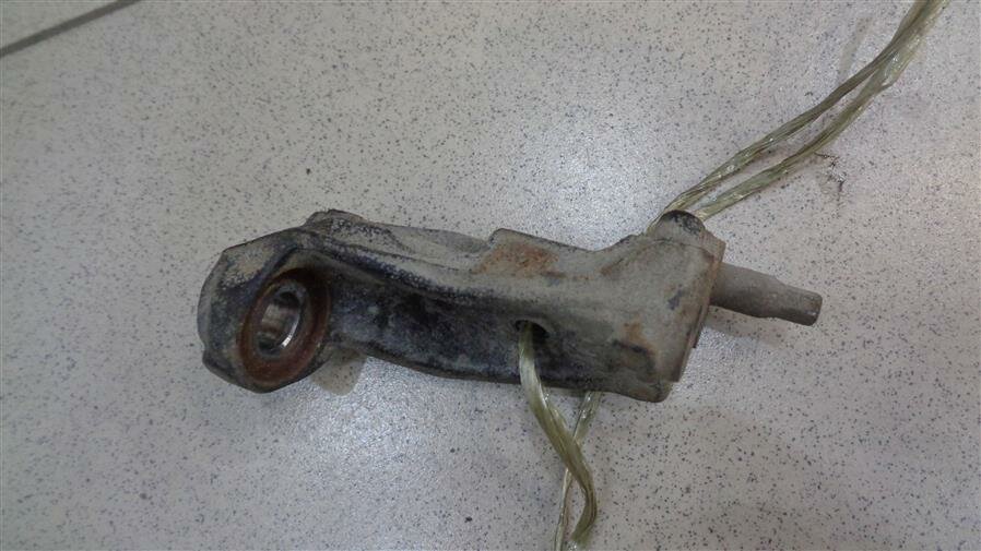 Кронштейн от Mazda 6 GJ, GL 2012>