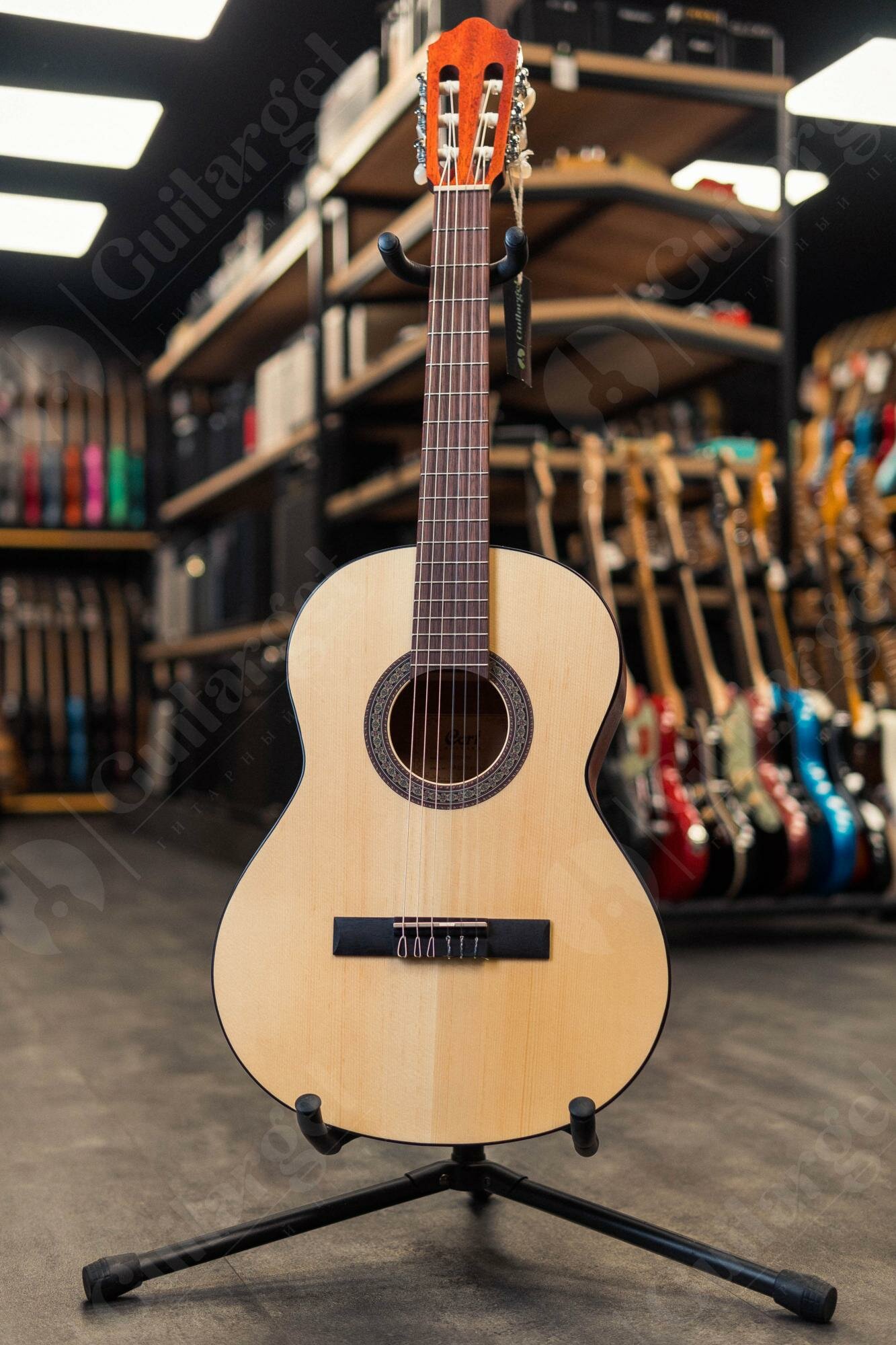 Классическая гитара Cort AC70-WBAG-OP 3/4 уменьшенная с чехлом