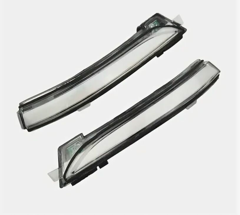 Мигалка указателя поворота бокового зеркала MyPads для SKODA Octavia Superb 09-13