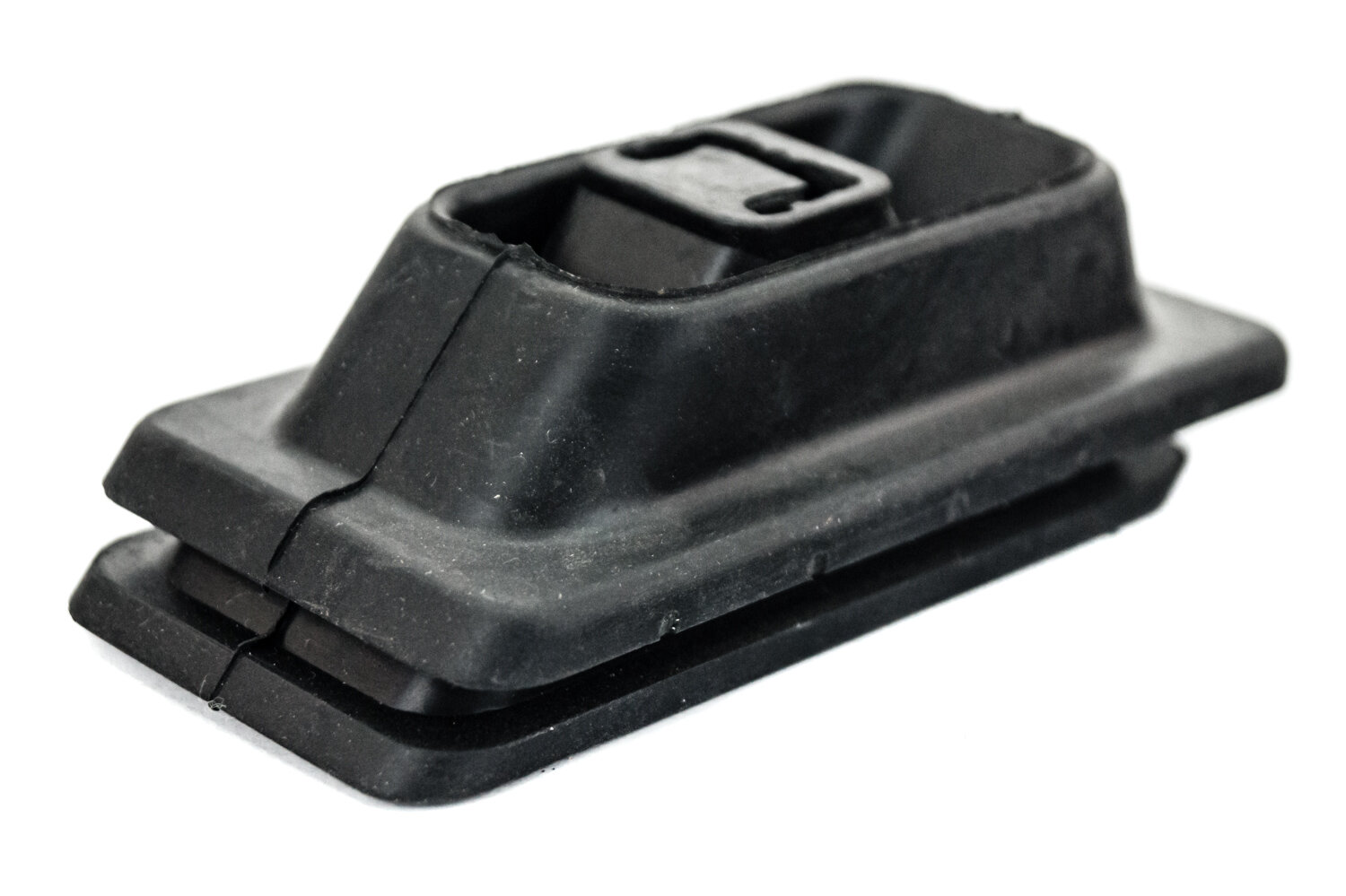 Пыльник (чехол) вилки включения сцепления оригинальный на Лада Веста