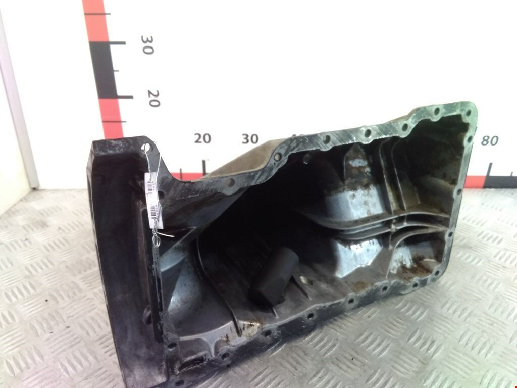Поддон двигателя Mercedes Vaneo A1660100513 арт. 837848