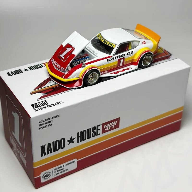 Машинка KAIDO HOUSE MINIGT 1/64 KHMG029 DATSUN #1 S30Z Die-cast alloy car model gift