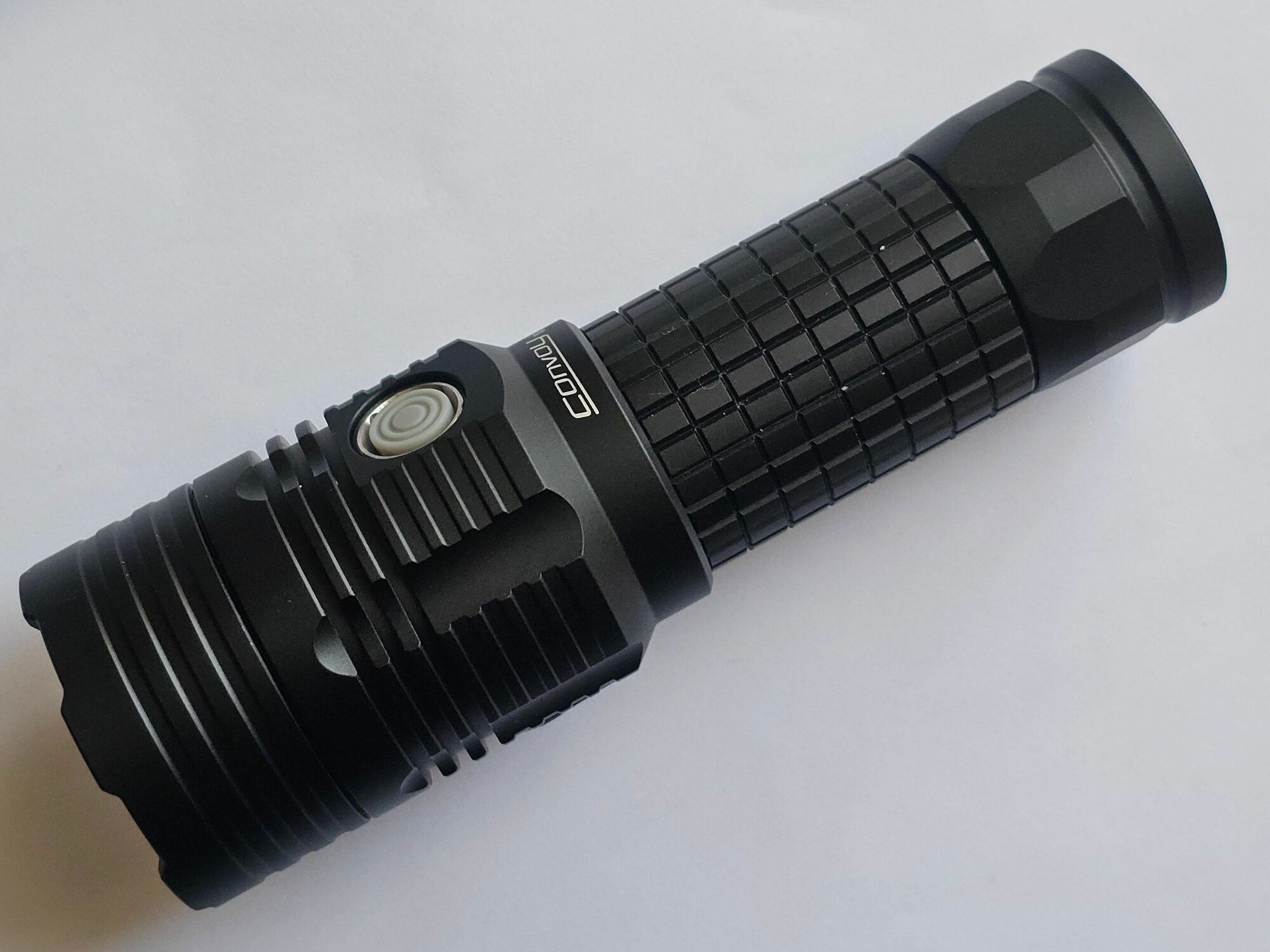 Фонарь Convoy M3-C Cree XHP70.3 Hi R70 без аккумулятора 5000K