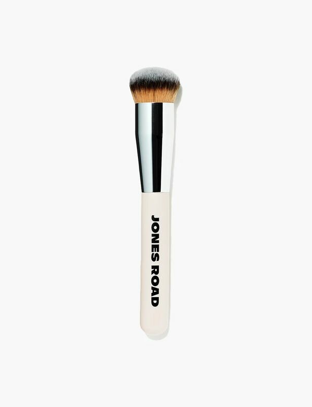 Jones Road Кисть для макияжа The Everything Brush (49 г)
