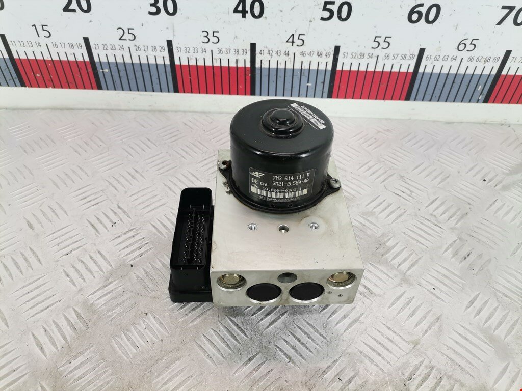 Блок ABS Ford Galaxy 1 1318096 арт. 1730363