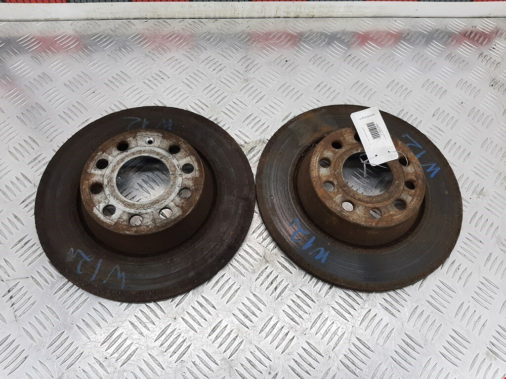 Диск тормозной задний Volkswagen Passat 6 1K0615601AD арт. 1783283