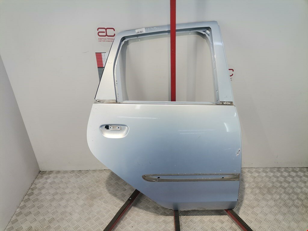 Дверь задняя правая Mitsubishi Colt 6 MN161892 арт. 2153482