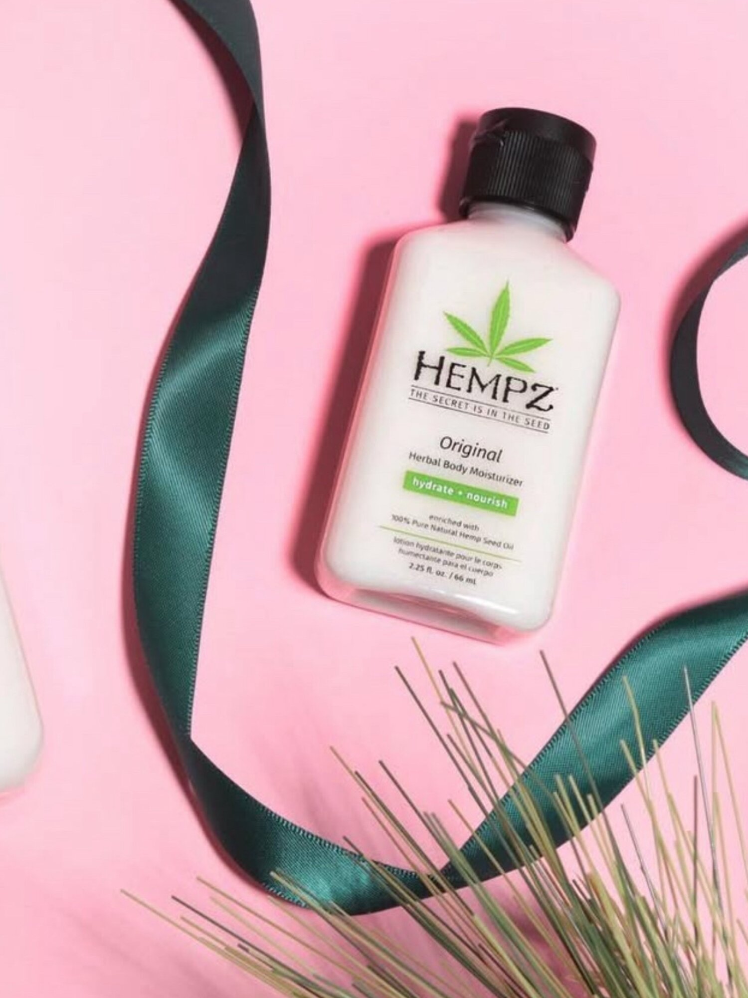 Hempz Молочко для тела увлажняющее Original Herbal Body Moisturizer, 66мл