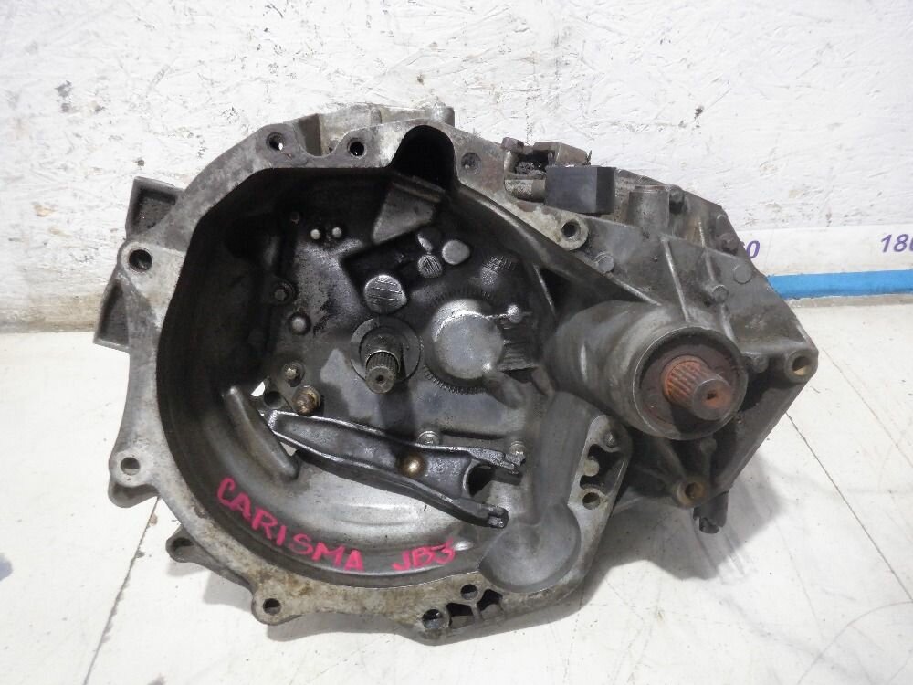 Механическая коробка передач Mitsubishi Carisma