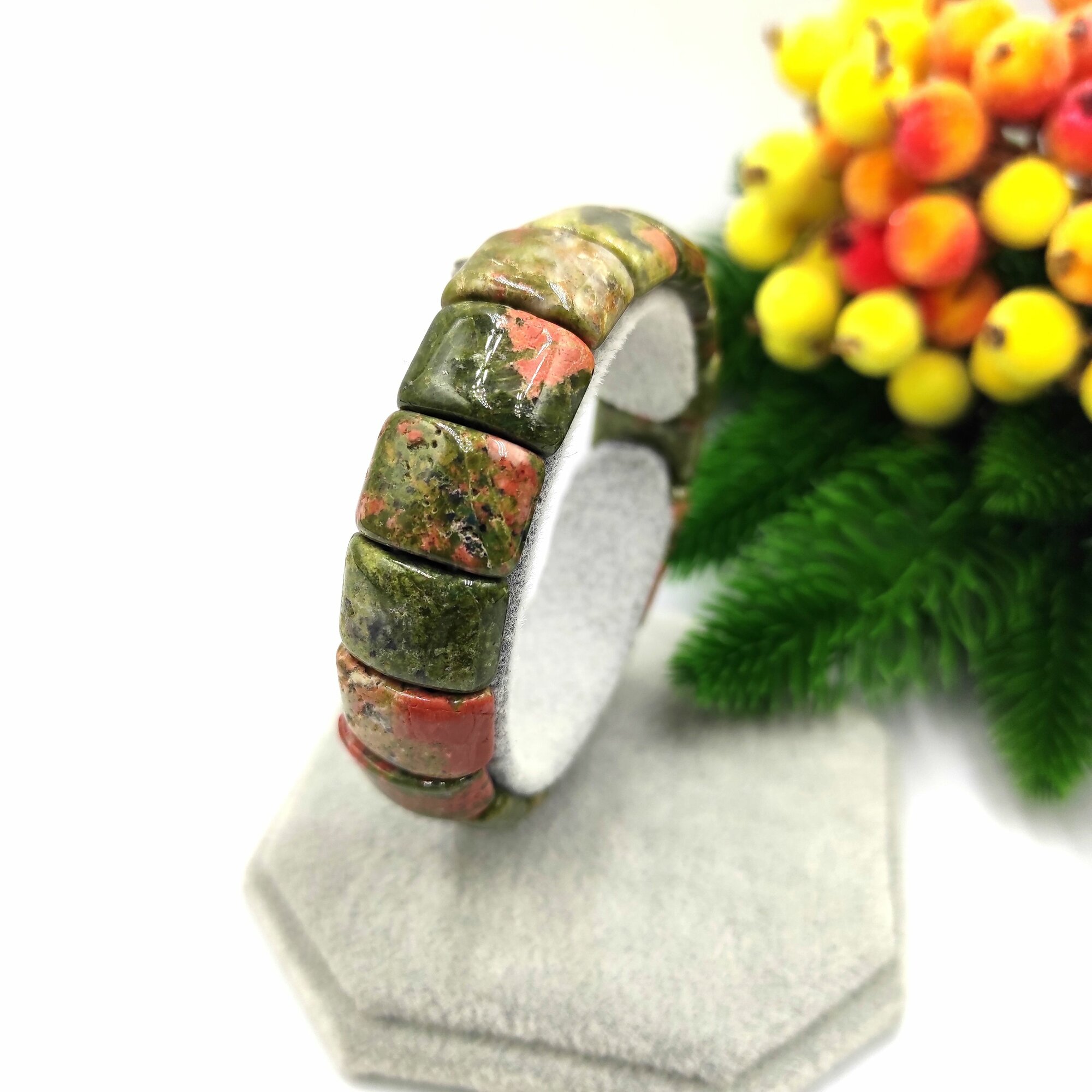 Браслет, унакит