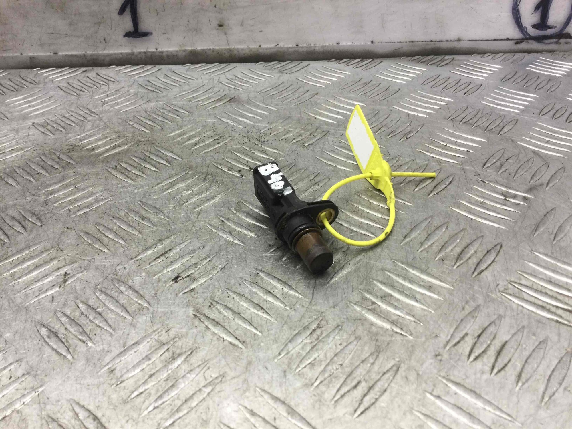 Б/У Датчик распредвала Volkswagen Golf 5 поколение (2004-2009) 2004 г.