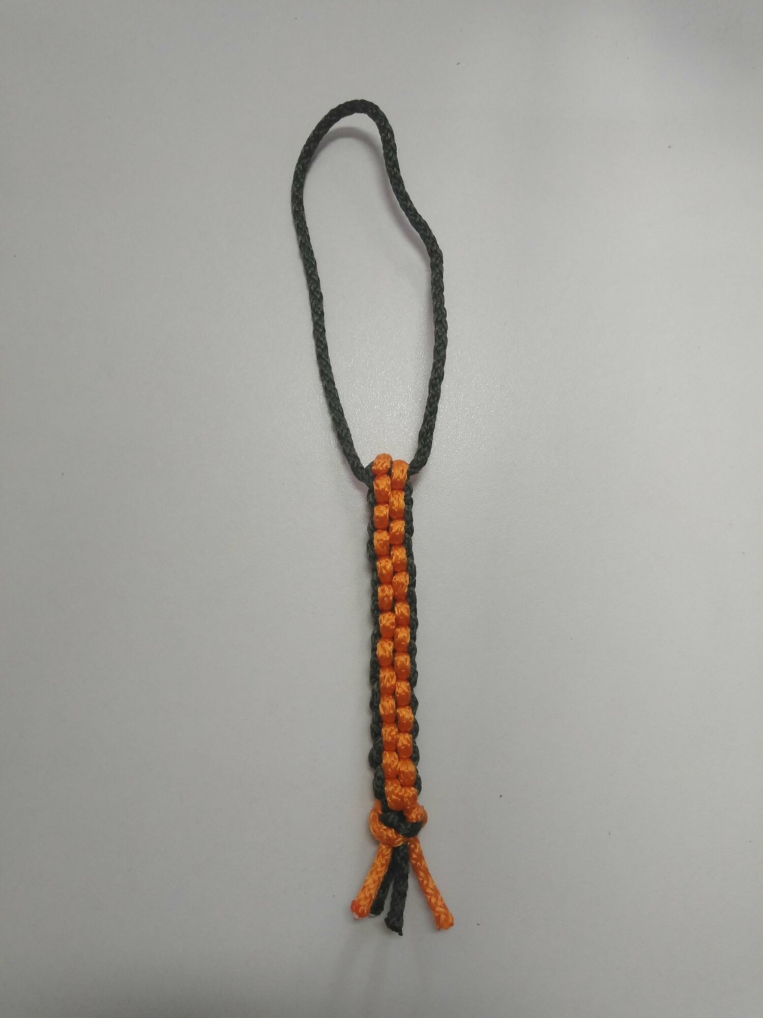 Темляк Pine Art "Square Stitch", хаки, оранжевый, для ножей и мультитулов