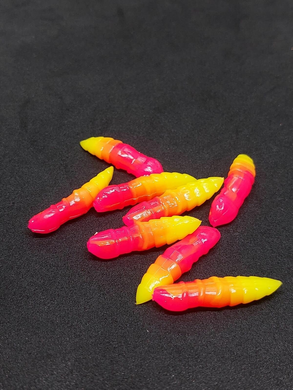 Силиконовые приманки. Съедобные. PUPA. Цвет розовый желтый