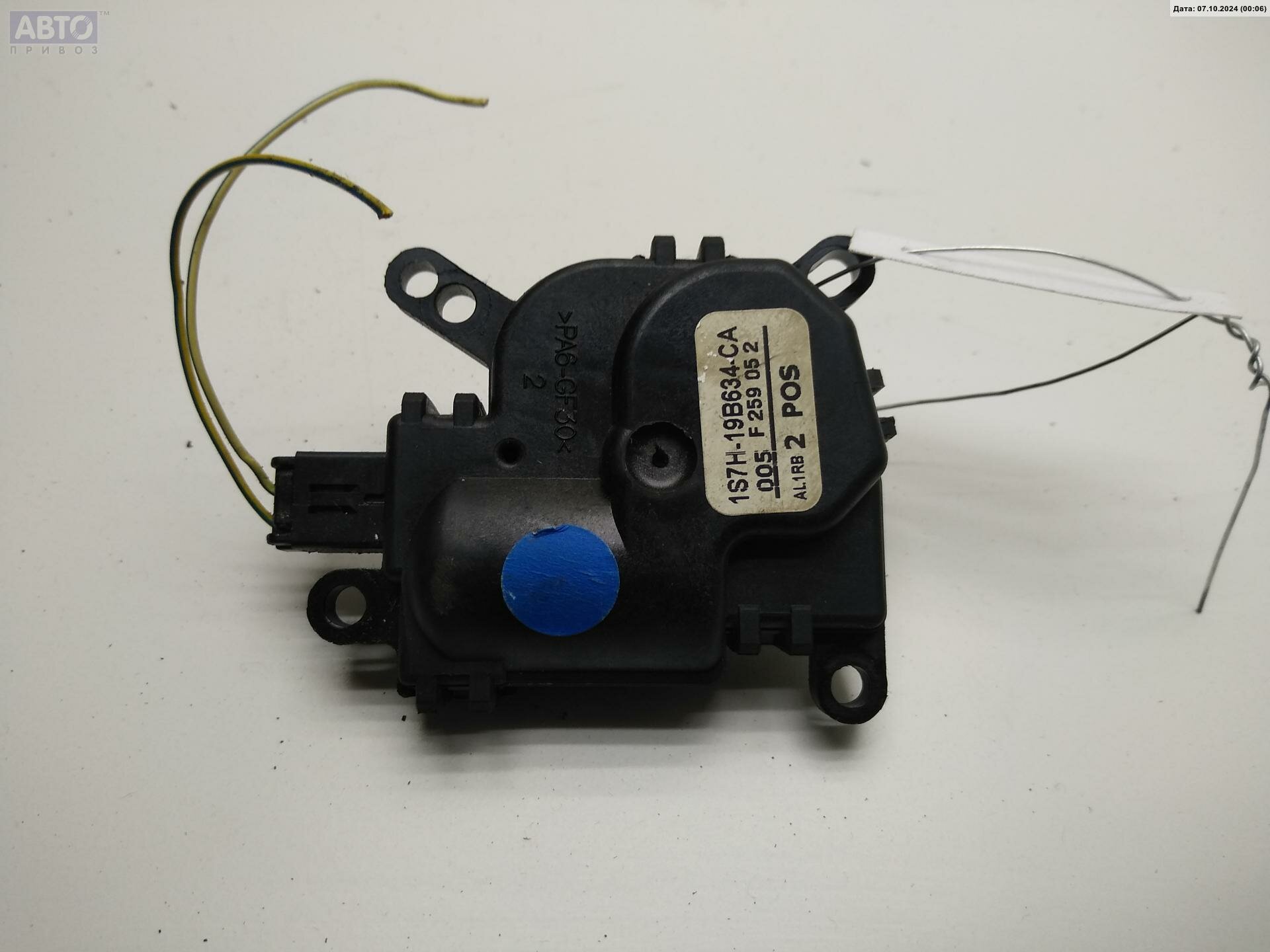 Моторчик заслонки отопителя Ford Focus 2 (2004-2010)