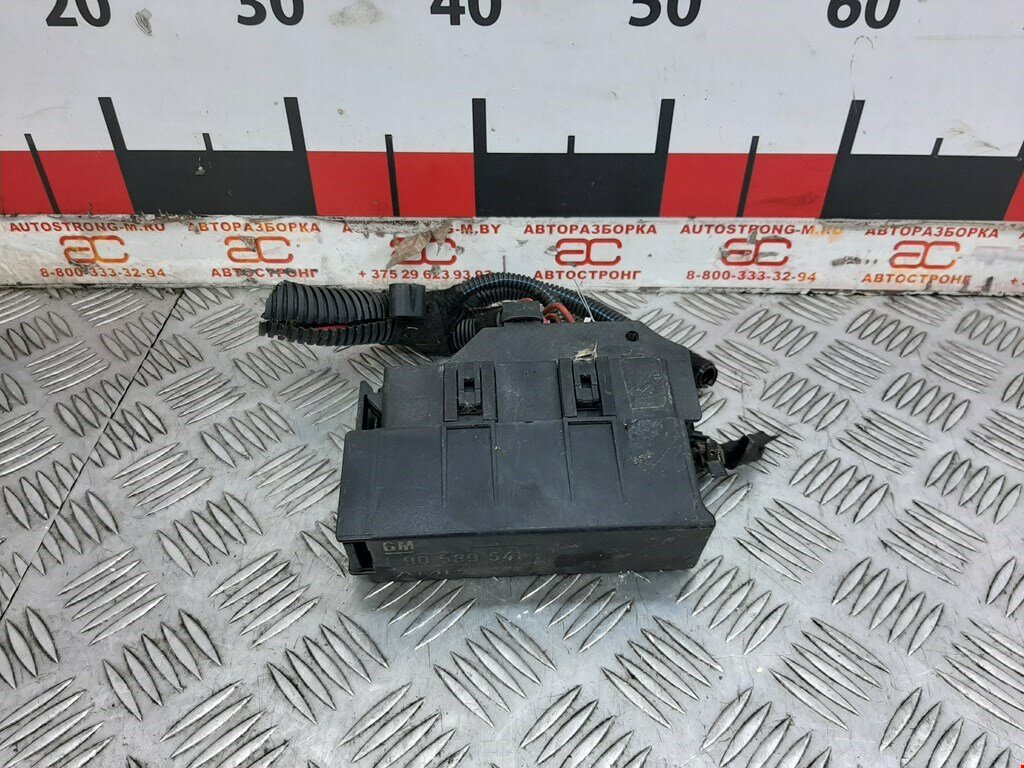 Блок предохранителей Opel Meriva A 14526271 арт. 629253