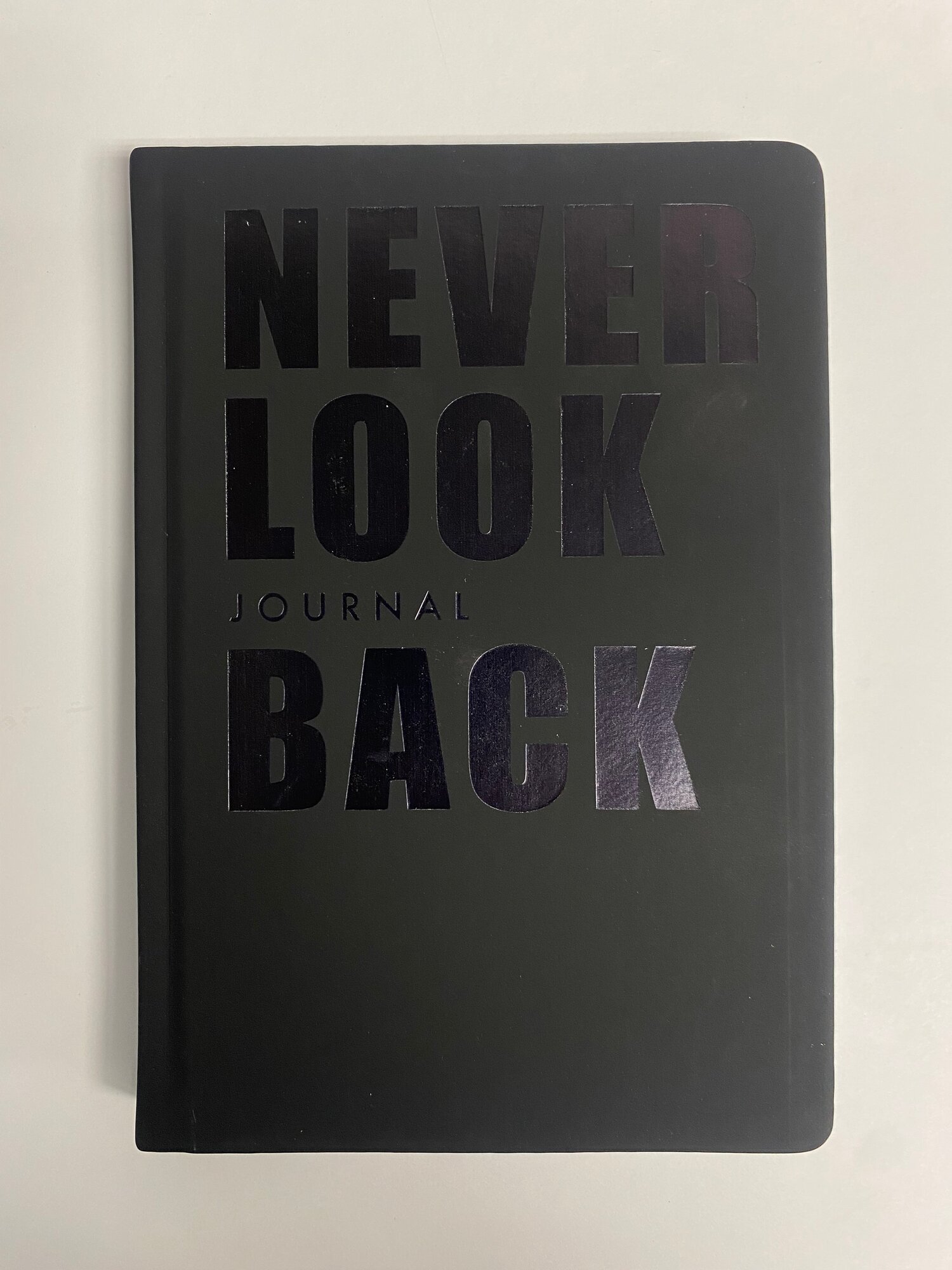 Ежедневник недатированный А5, 310025/15 Ле-МАН черный