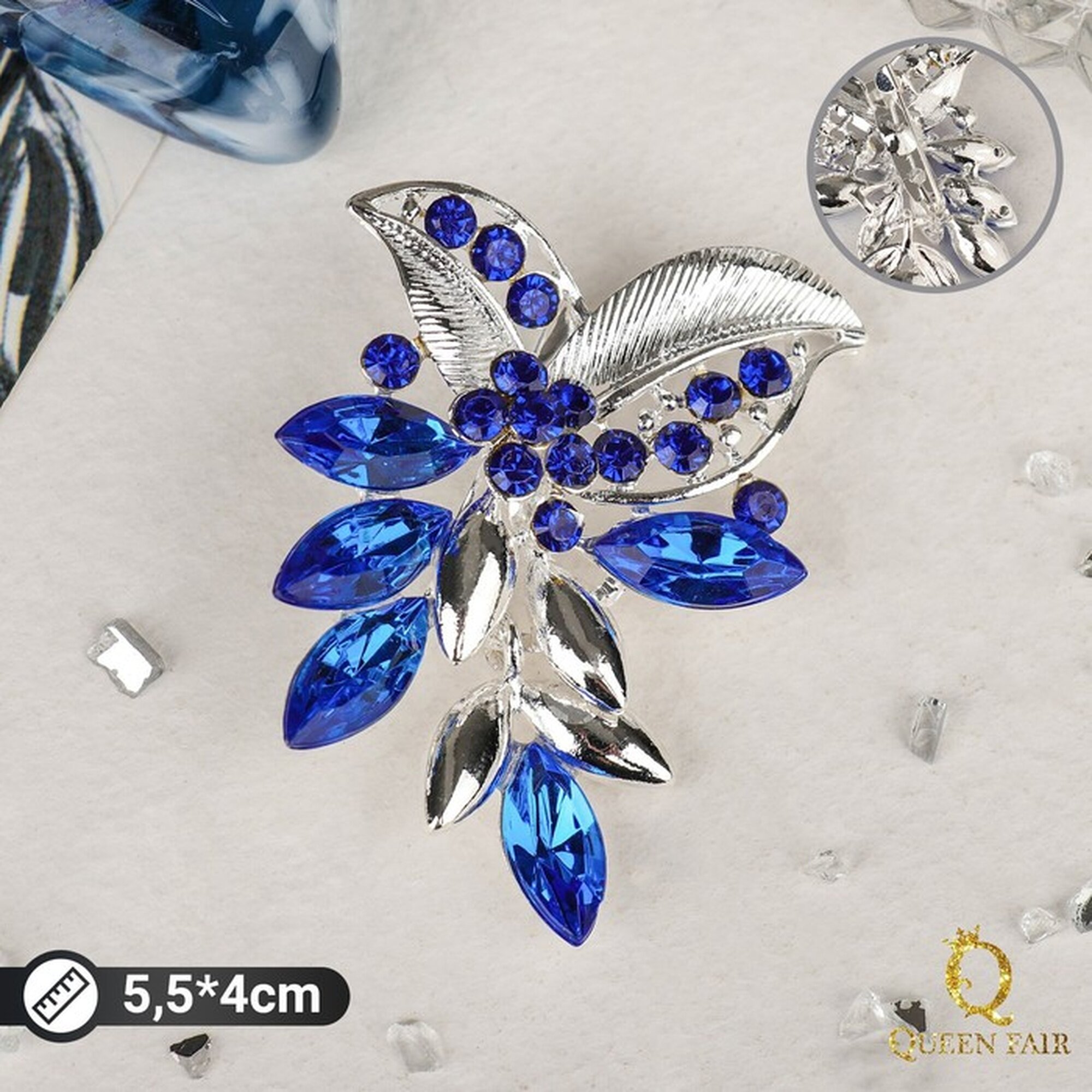 Брошь, стразы