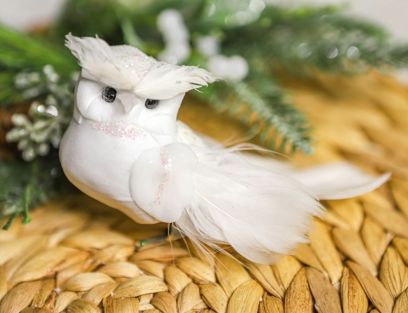 Ёлочное украшение изящная совушка белая, на клипсе, перо, 10 см, Goodwill MC39733-2