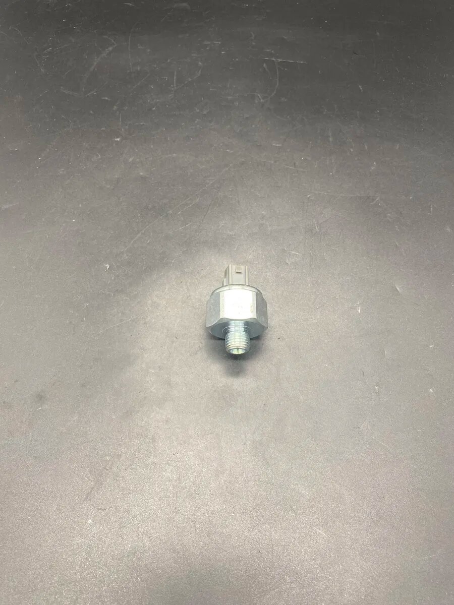 Датчик детонации Новое Cargoparts