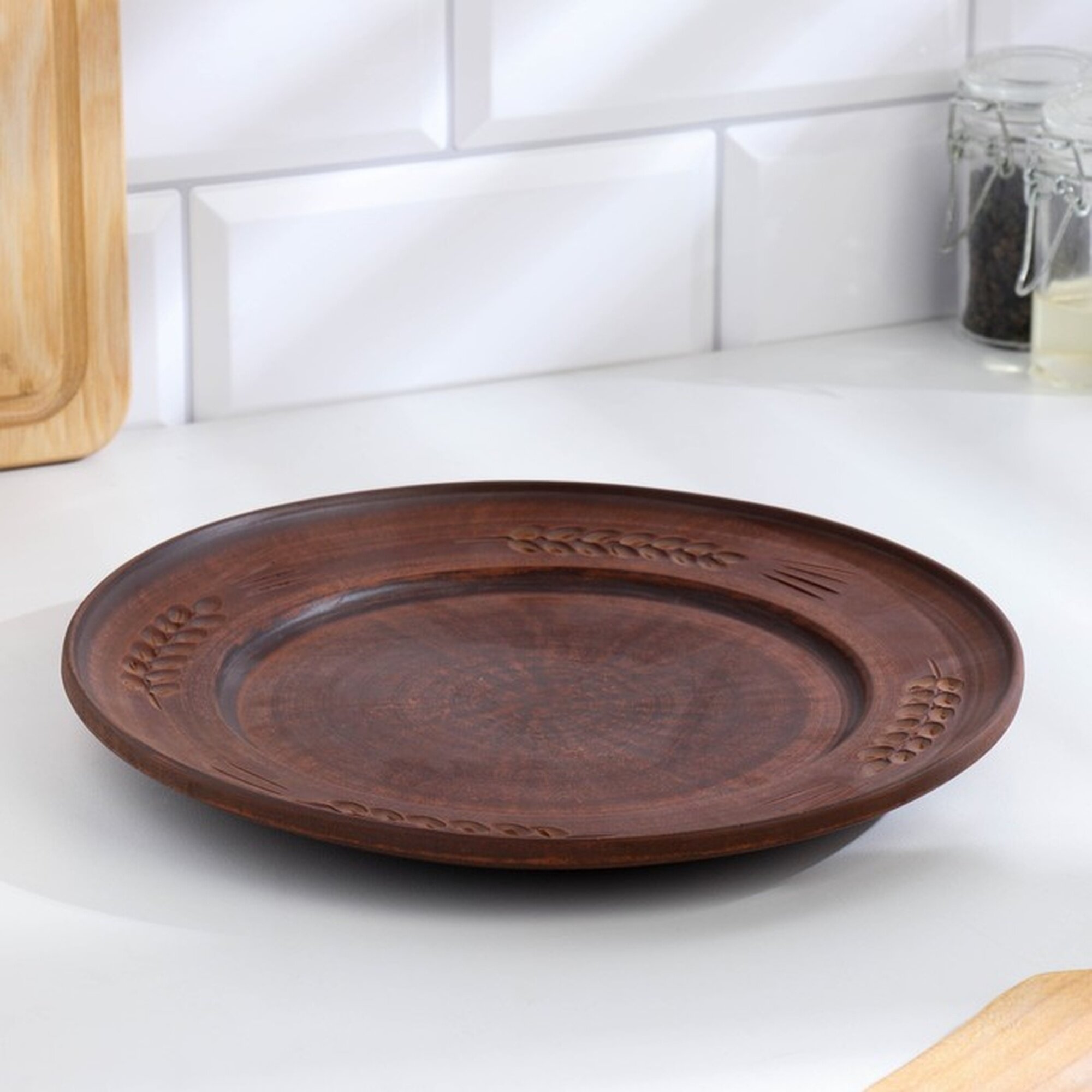 Тарелка "Колос" деревянная, круглая, диаметр 25 см, цвет коричневый