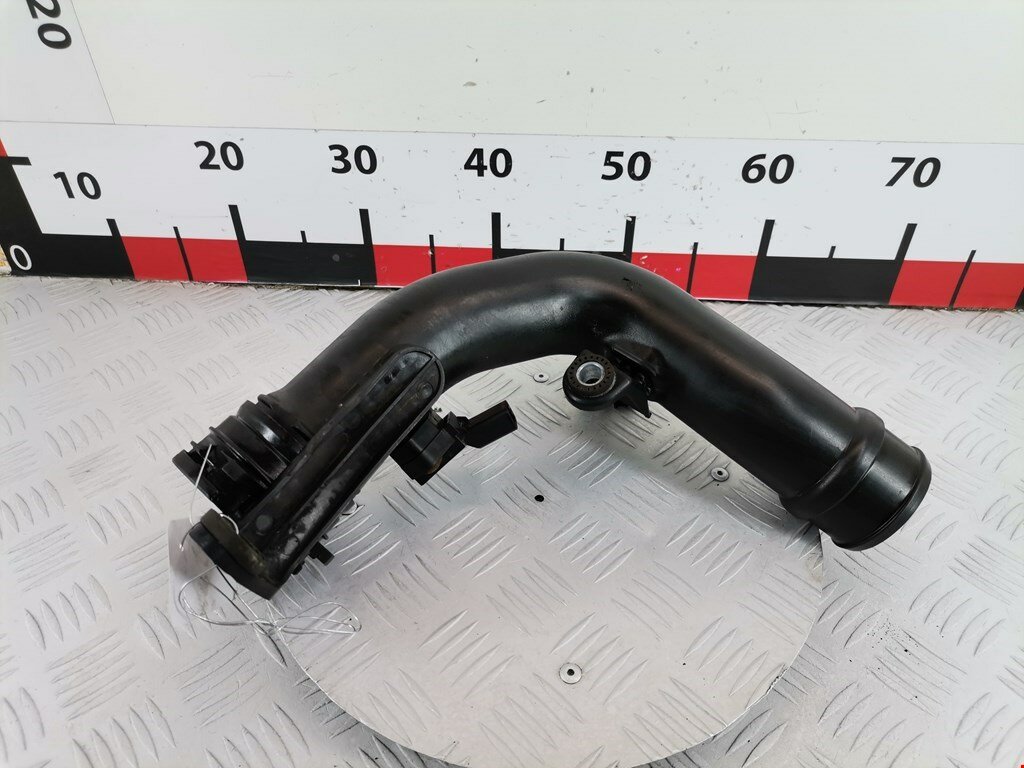 Патрубок интеркулера Skoda Octavia 1Z 3C0145770C арт. 1511960
