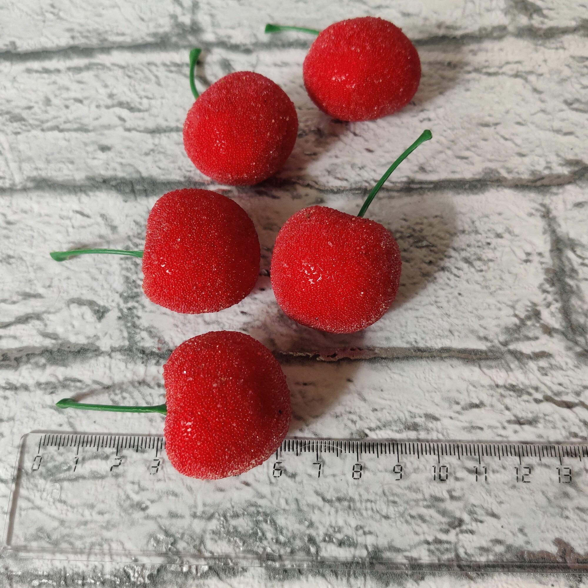 Муляж вишни в сахаре, 5 шт