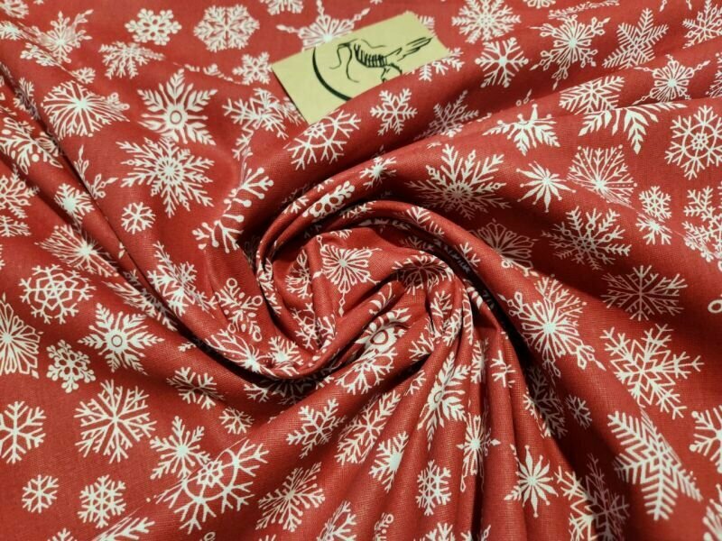 150 см. Новогодняя ткань с рисунком Морозных Снежинок розница отрез 150*200 / 2 метра ткани