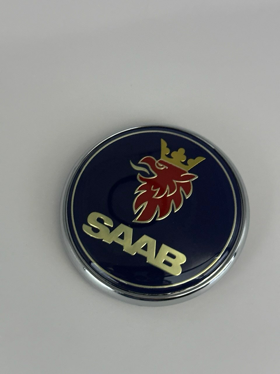 Эмблема переднего и заднего капота Saab SAAB 68MM 2 Ножки