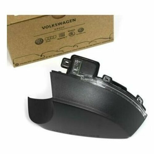 Указатель поворота левый VAG 6R0949101F