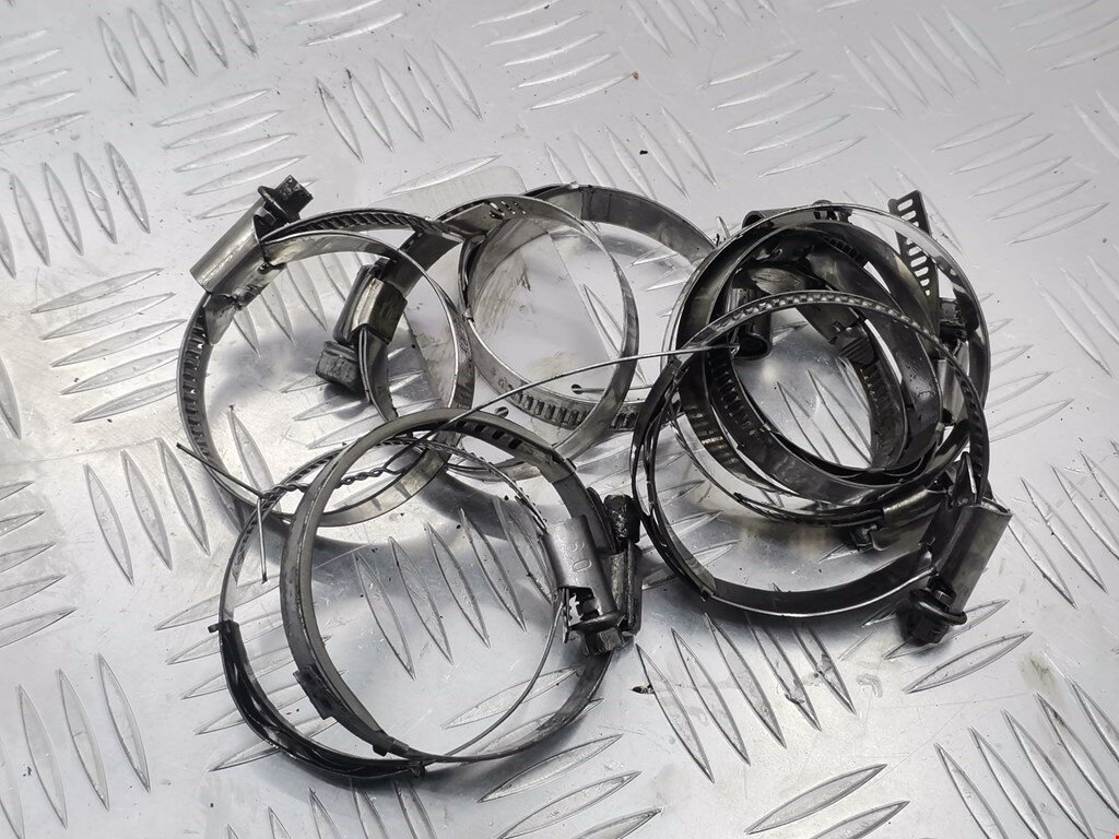 Хомут металлический Ford Focus 1 11617798304 арт. 1644434