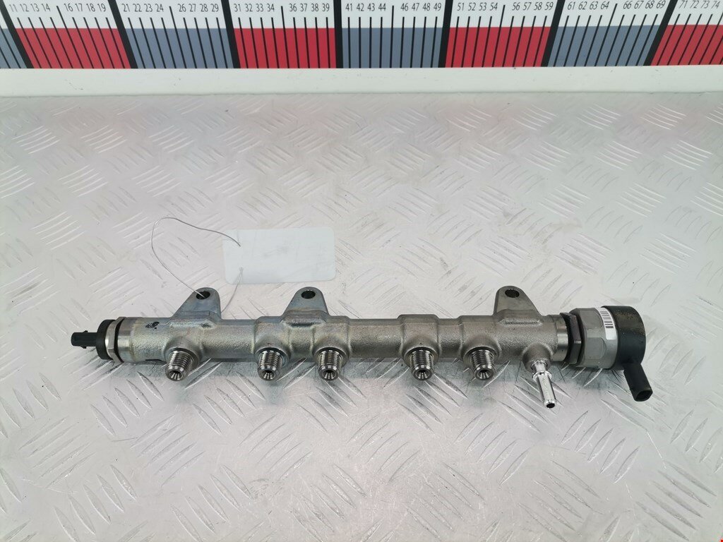 Регулятор давления топлива BMW X1 (F48/F49) 13538593865 арт. 1647191