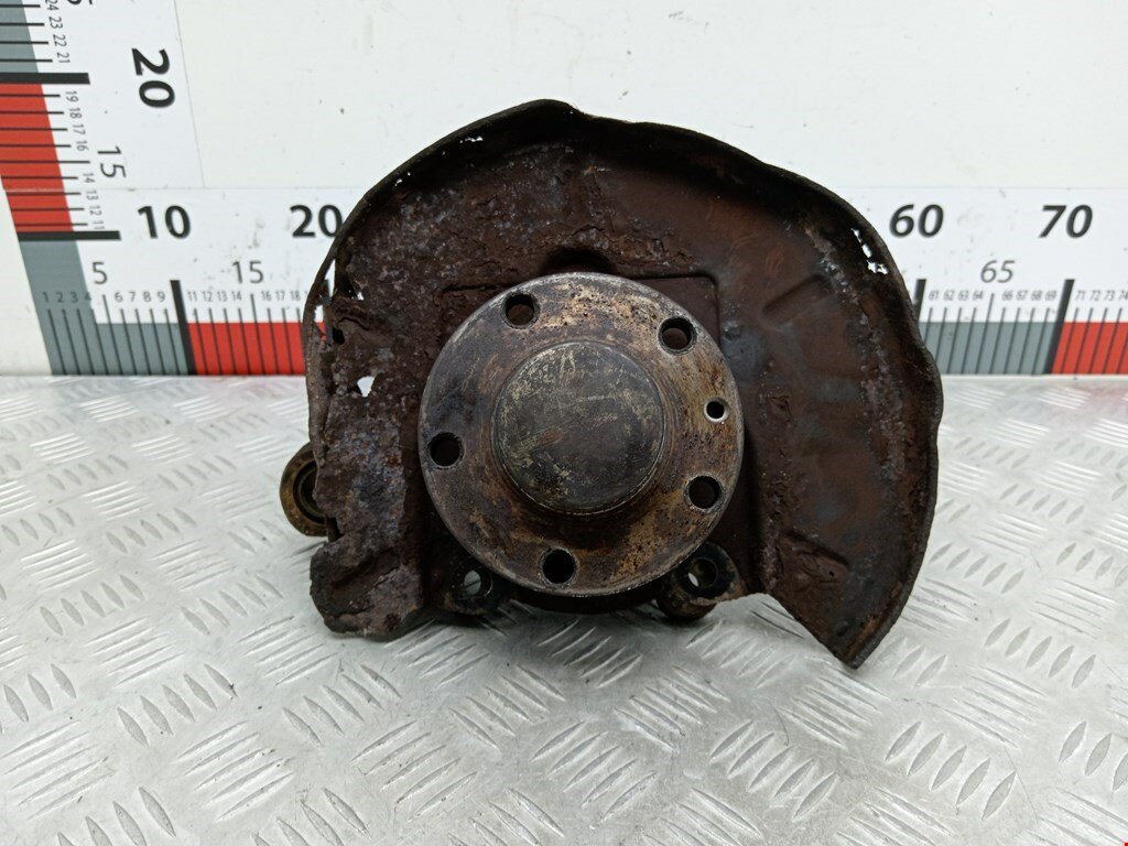 Ступица (кулак цапфа) задняя правая Alfa Romeo 147 (937) 60652014 арт. 1852366
