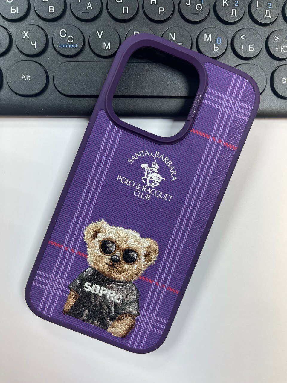Противоударный чехол Santa Barbara Polo & Racquet Club DUSTIN (мишка) для iPhone 14 Pro фиолетовый