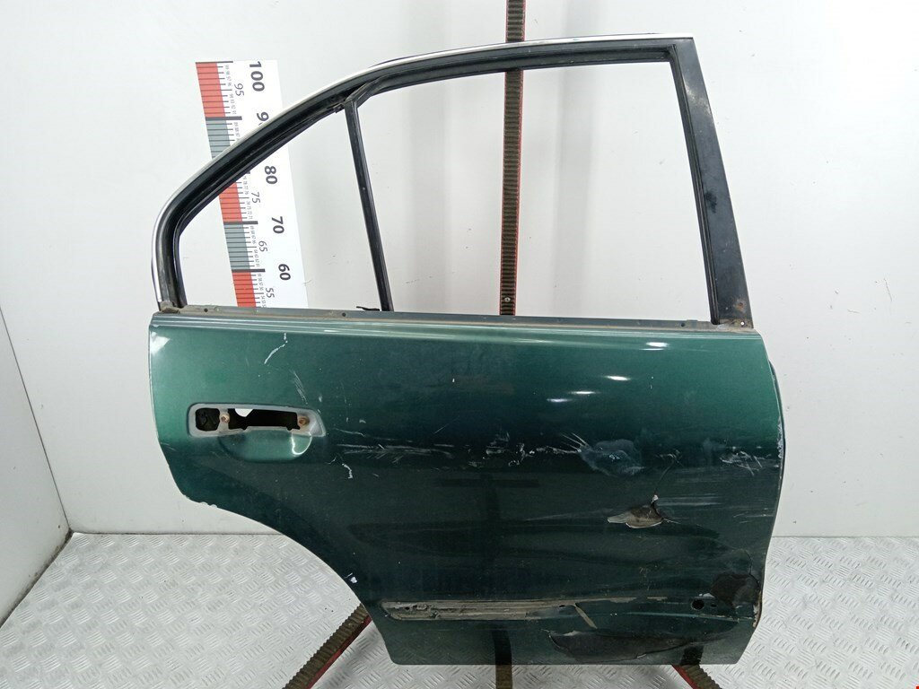 Дверь задняя правая Mitsubishi Galant 8 арт. 2087308