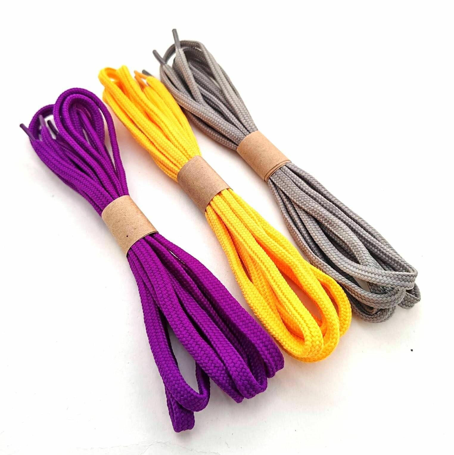 Шнурки плоские 130 см, разные цвета, 3 пары, цвета: фиолетовый, желтый, серый