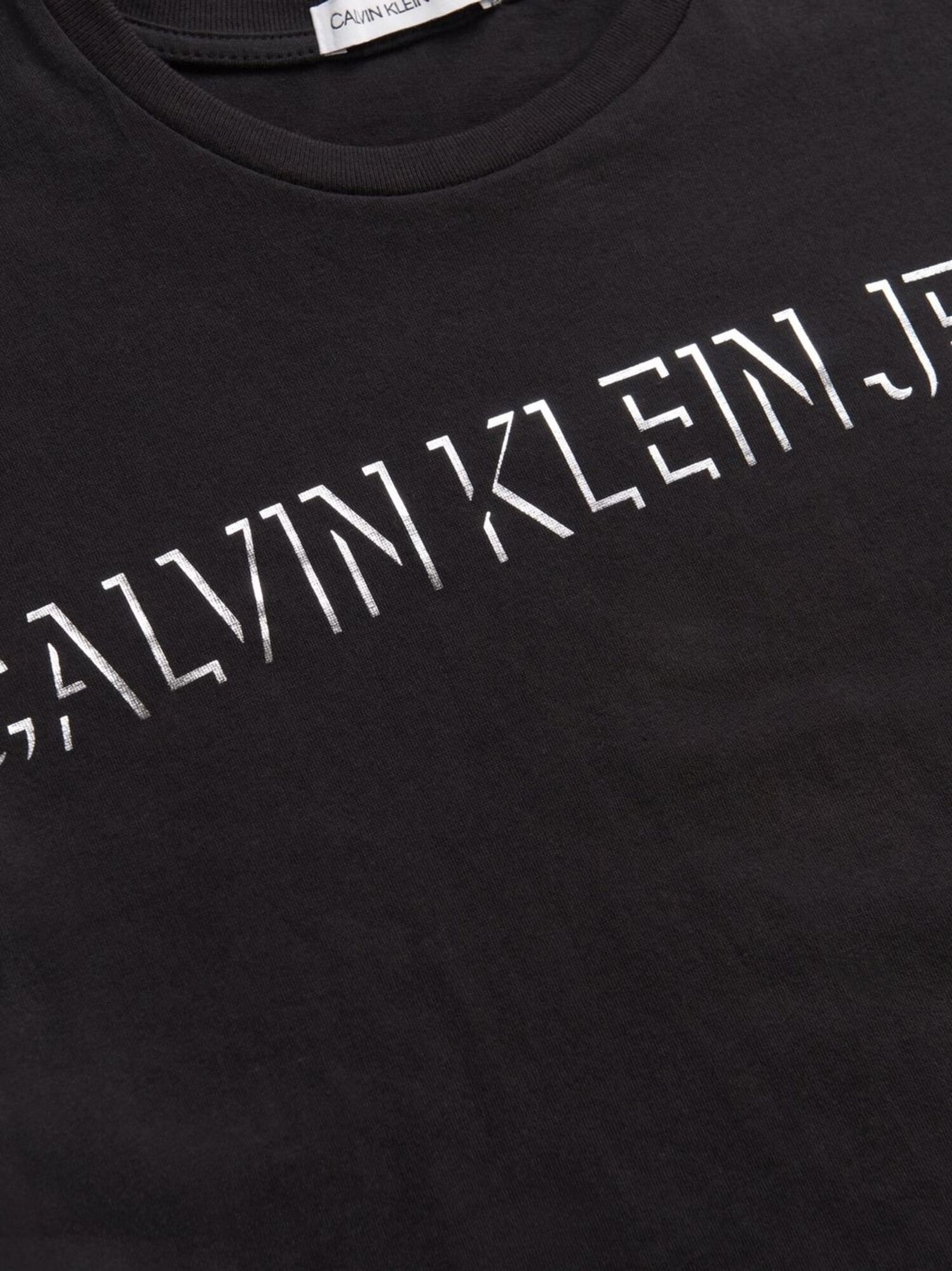 Футболка CALVIN KLEIN, размер 4 года — фото 1