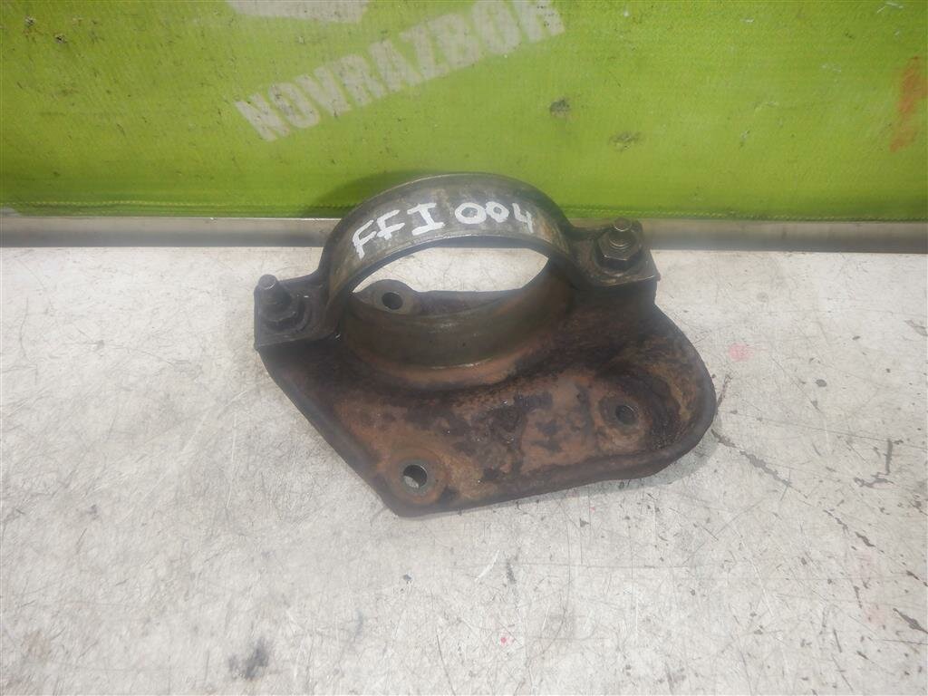 Кронштейн промежуточного вала Ford Focus 1 1998-2004