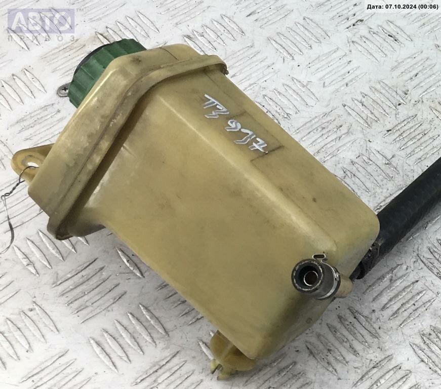 Бачок гидроусилителя Audi 80 B4 (1991-1996)