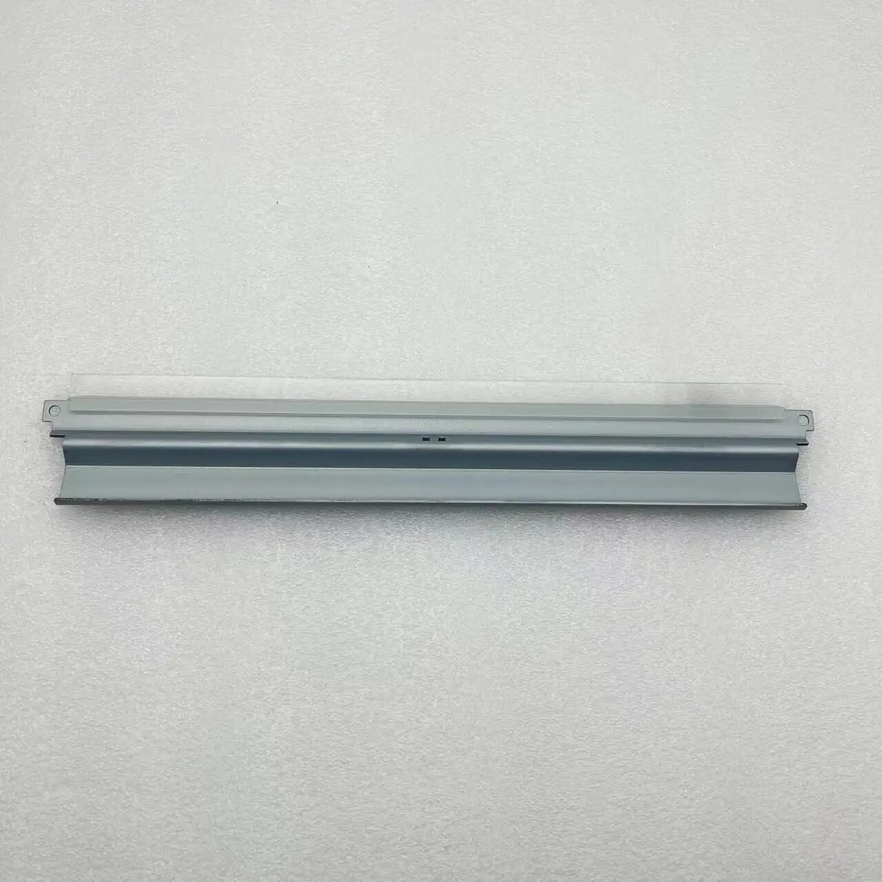 Лезвие очистки барабана серое для HP 150a/w/nw