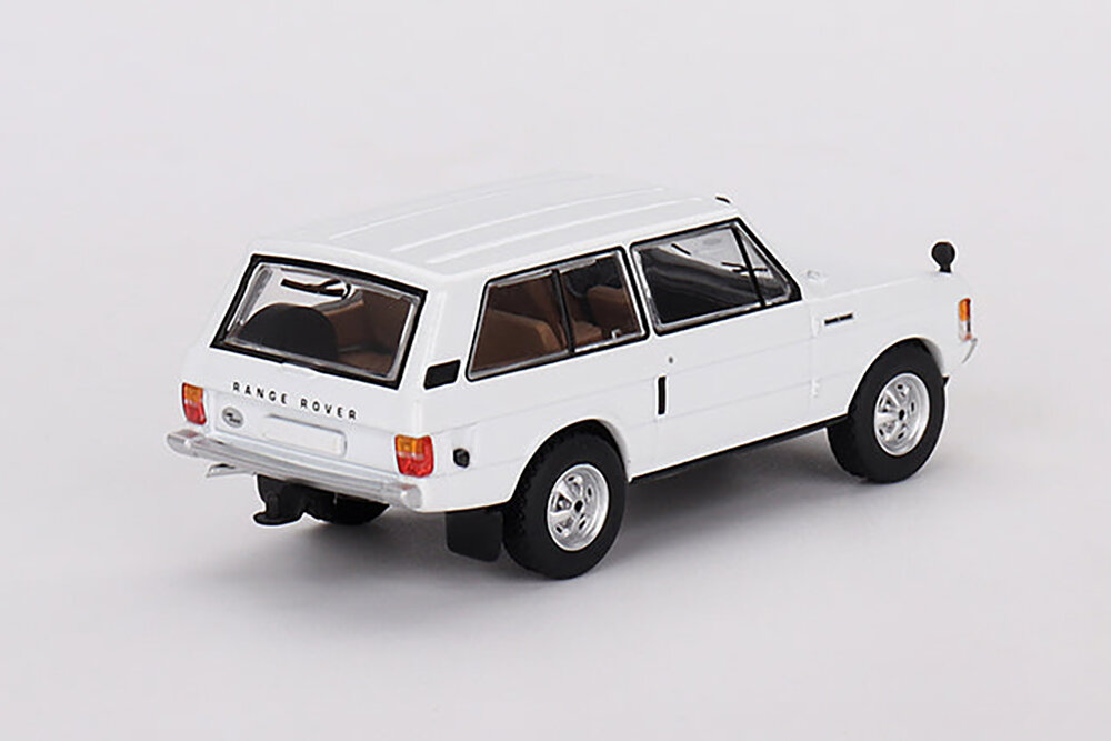 Модель коллекционная MINI GT Range rover davos white (длина модели 6-10 см) — фото 1