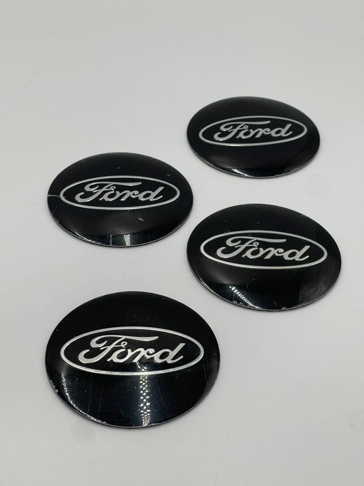 Наклейки на диски и колпаки Ford Алюминий 75мм