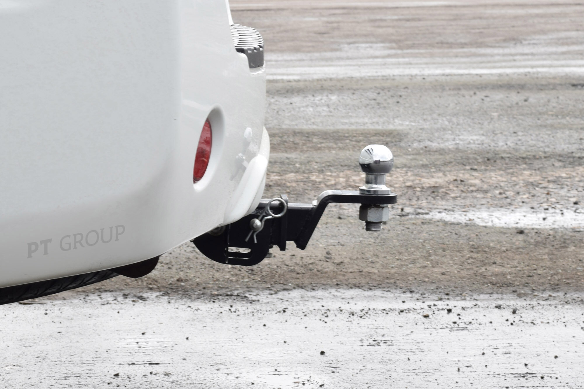 Фаркоп PT GROUP /съемный квадрат/ для NISSAN Pathfinder 2004-2014(паспорт и сертификат в комплекте)(без электрики) арт.8031501