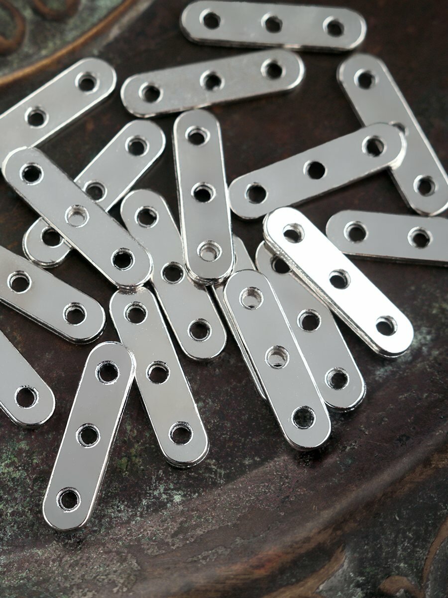 Разделитель 3-отв. для бусин (уп 20 шт) / спейсер, цвет платина, 24x6x2 мм