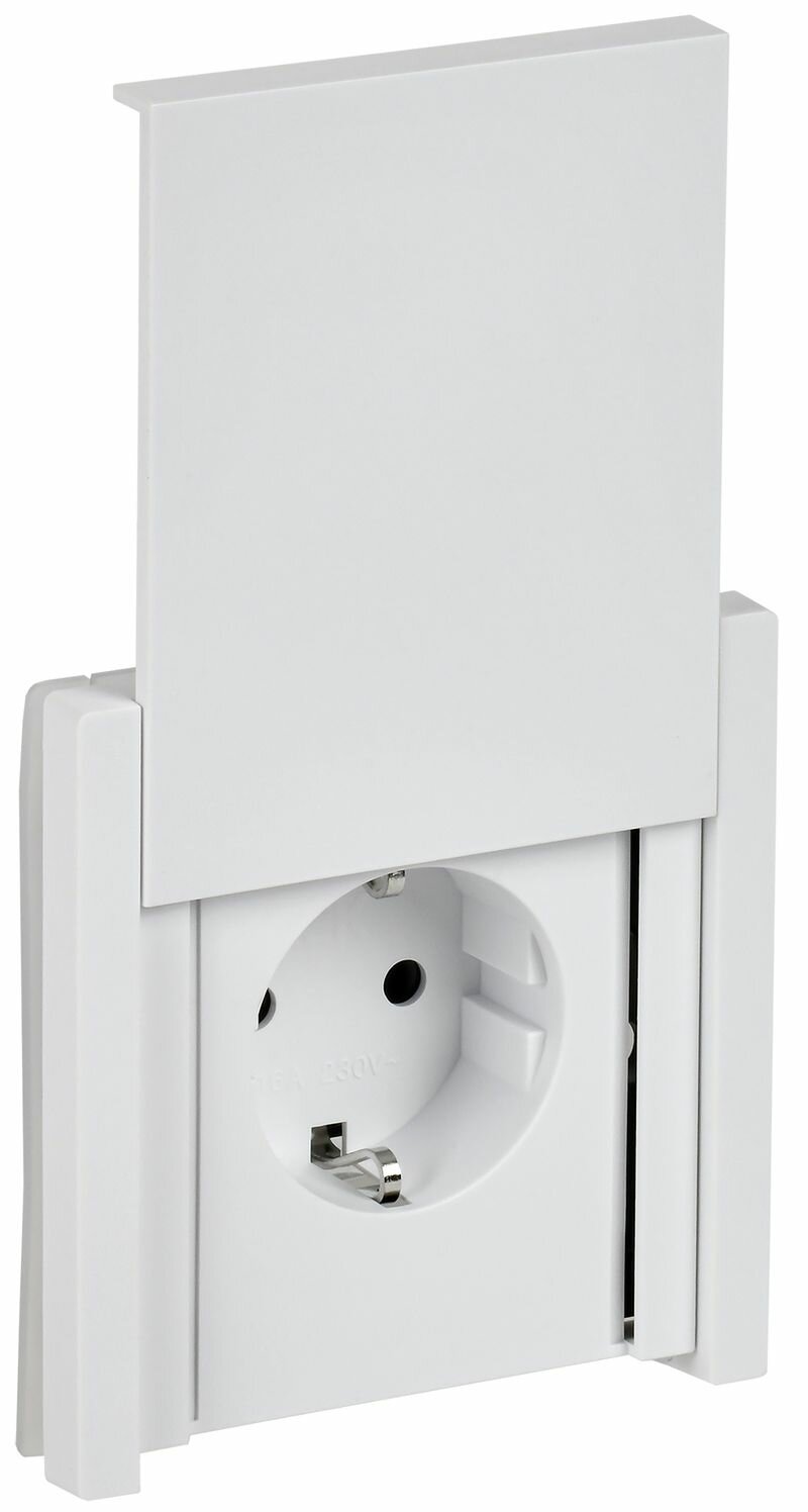 IEK FORTE&PIANO Белый Розетка с/з со шт с крышкой винтовое крепление 16А IP44 FP221