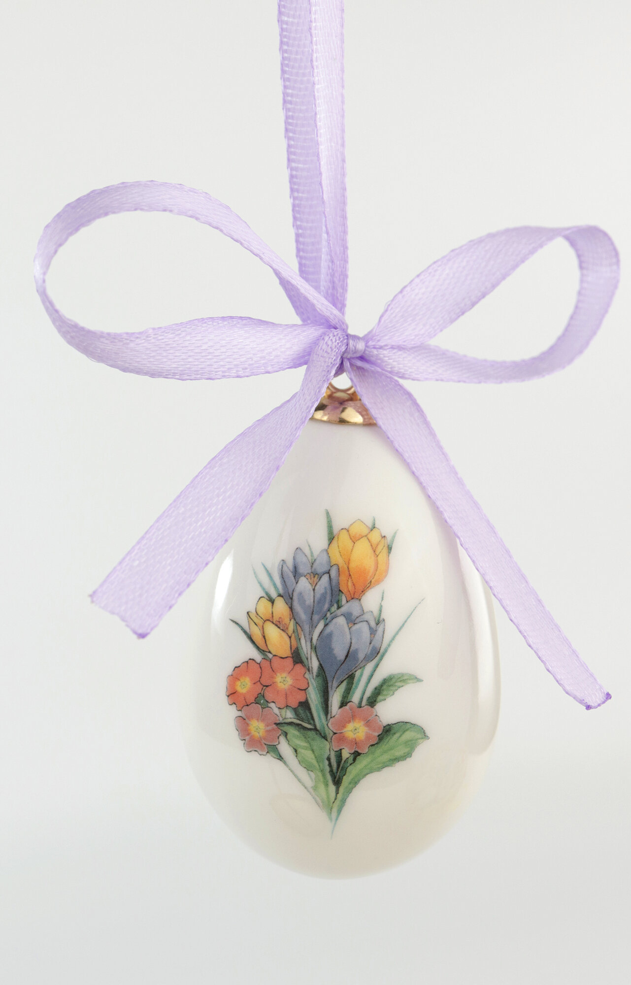 Яйцо пасхальное "Букет с крокусами" фарфоровое, KASTDECOR ручной работы, 1 шт