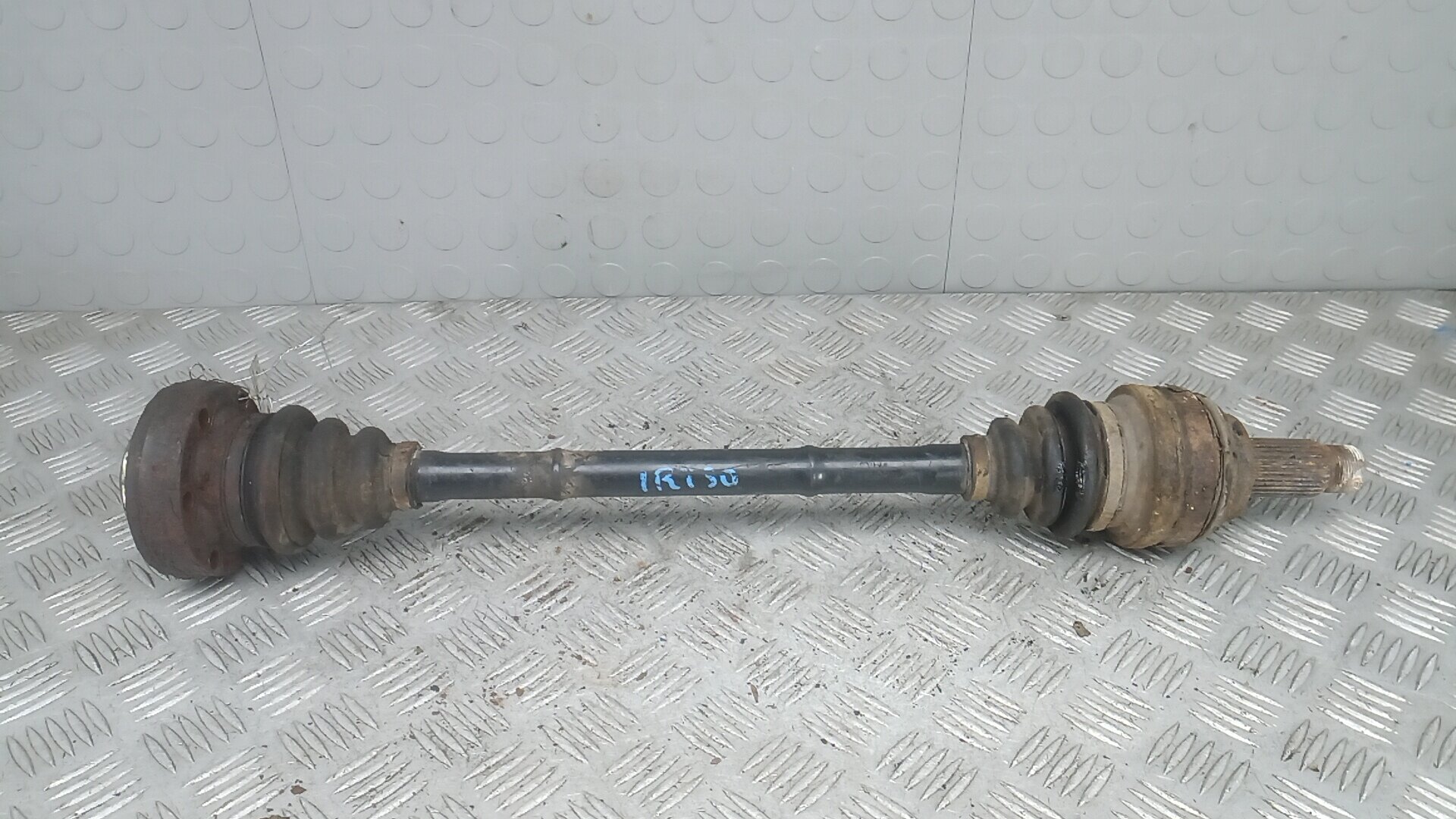 Привод задний левый BMW X1 E84, Номер 4608777