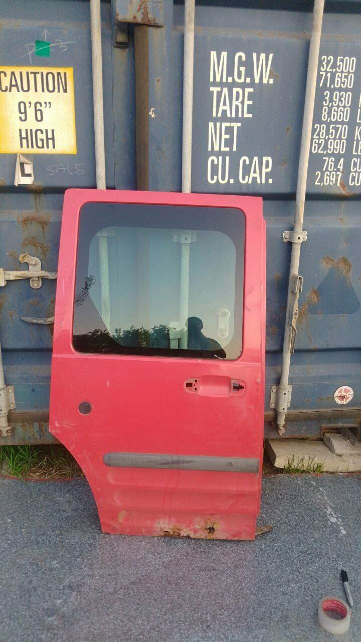 Дверь сдвижная правая Ford Transit Connect 2009